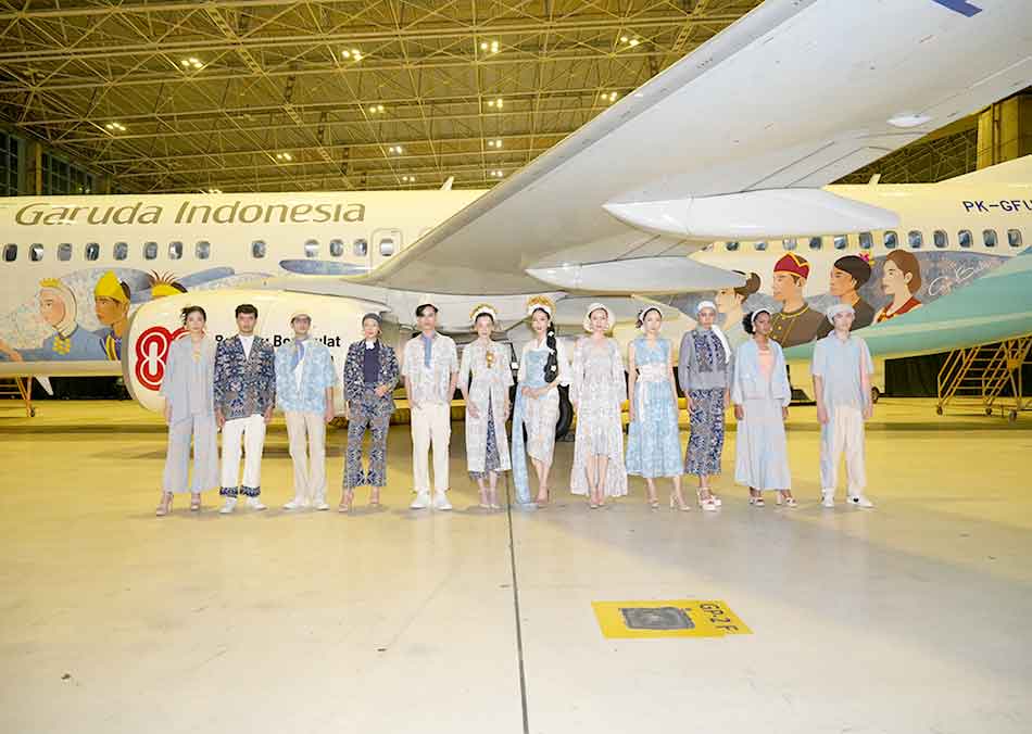 Garuda Indonesia dan Cap Bali Hadirkan Hadirkan Koleksi Perayaan 80 ...